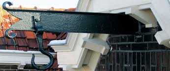 Wat doet Hanebalk B.V.? | Hijsbalk Vervangen